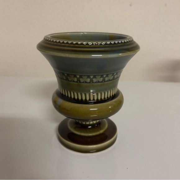 Wade | Accents | Vintage Wade Ireland Porcelain Small Vase | Poshmark
